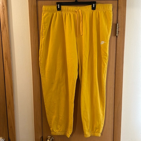 Nike | Pants & Jumpsuits | Nike Sportswear Womens Club Fleece Oversized ...